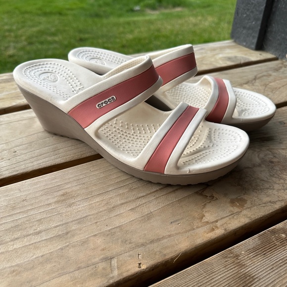 CROCS | Shoes | Crocs Cream And Pink Wedge Shoes | Poshmark